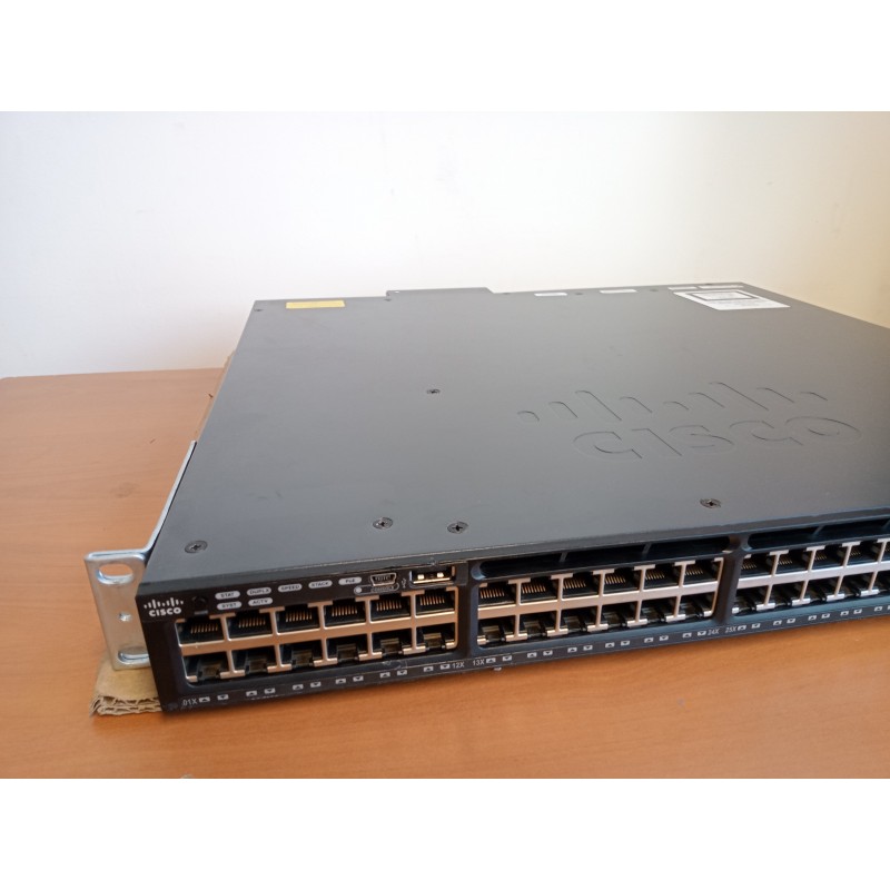 Switch Cisco Catalyst 3650 48 PoE+ 4x1G - WebRedes Store